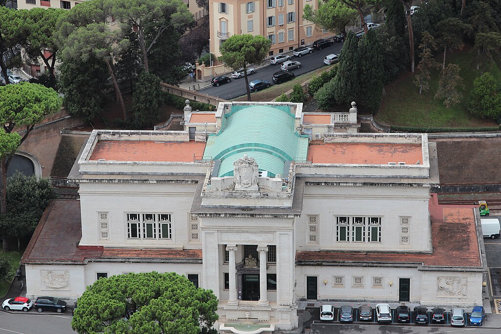 File:Vatican train station 2020.jpg - Wikimedia Commons